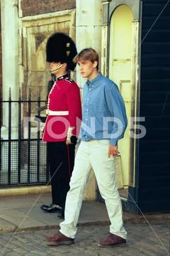 Prince William Lookalike Mark Rattigan Out And About Today At Clarence ...