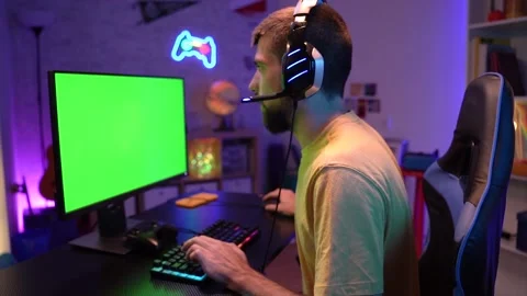 Home Pro Video Stock Videos – Royalty-Free HD & 4K Videos