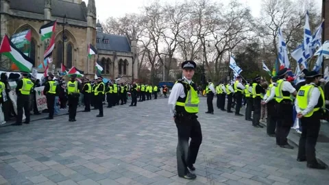 Pro-Israel vs pro-Palestine rallies at S... | Stock Video | Pond5