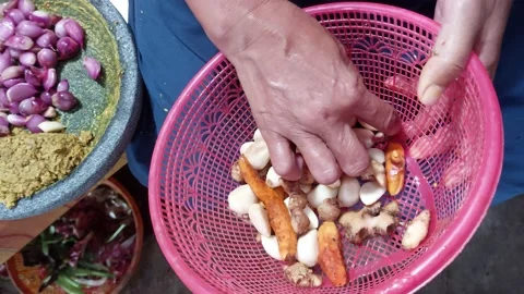 the process of making spices in the trad... | Stock Video | Pond5