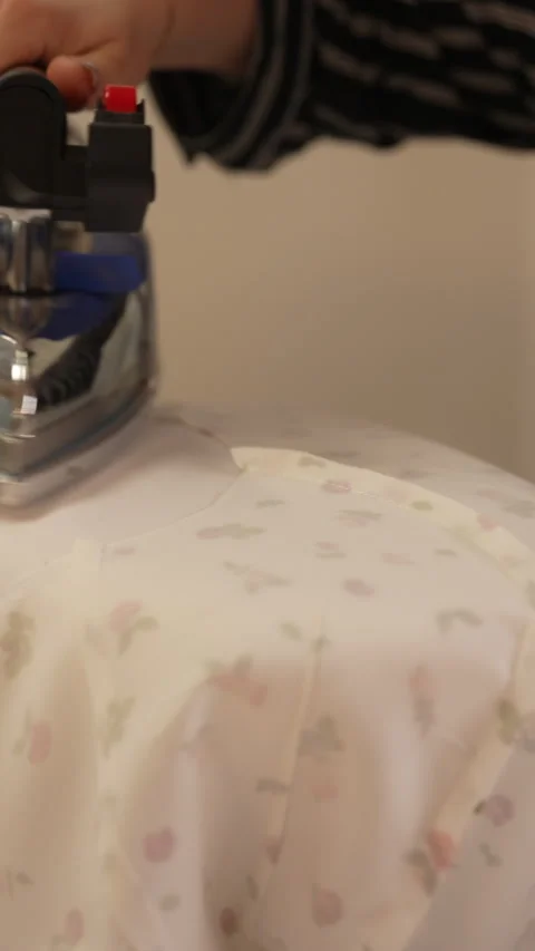 Industrial Pressing Stock Videos – Royalty-Free HD & 4K Videos