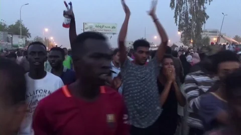 News Profile Picture Stock Videos – Royalty-Free HD & 4K Videos | Pond5