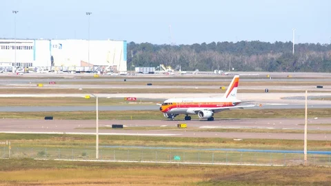 PSA Retro Livery on American Airlines Pl... | Stock Video | Pond5