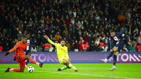 PSG celebrate Mbappe's all-time scoring ... | Stock Video | Pond5