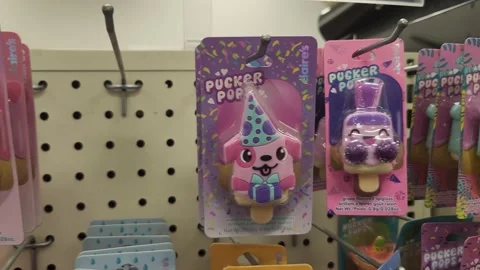 Pucker Stock Videos – Royalty-Free HD & 4K Videos