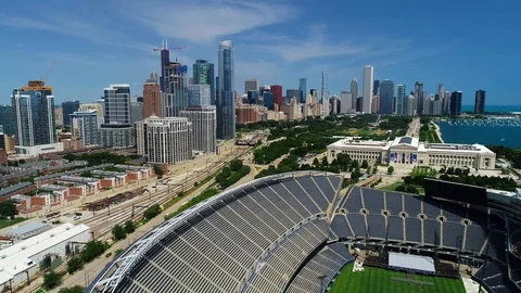 Pull Back View of Soldier Field in Downt... | Stock Video | Pond5