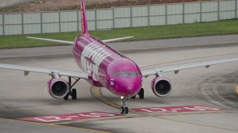 Purple VietJet Air Airbus A321 Passenger... | Stock Video | Pond5