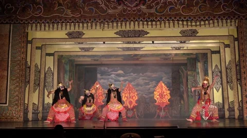 Rahwana and giants dance scene, Wayang O... | Stock Video | Pond5