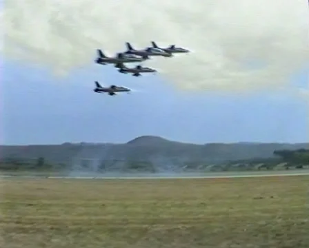 Show Off Lift Stock Videos – Royalty-Free HD & 4K Videos