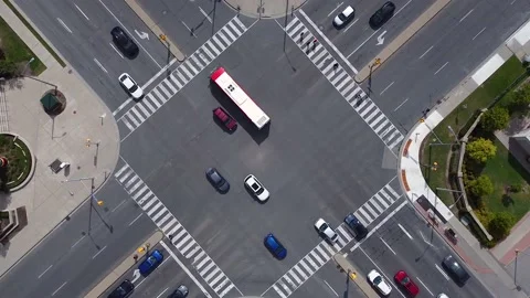 Reveal of busy city intersection with pe... | Stock Video | Pond5