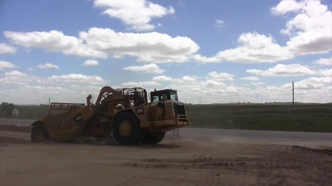 Earthmover Stock Videos – Royalty-Free HD & 4K Videos | Pond5