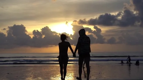 Couple Romantic Beach Stock Videos – Royalty-Free HD & 4K Videos | Pond5