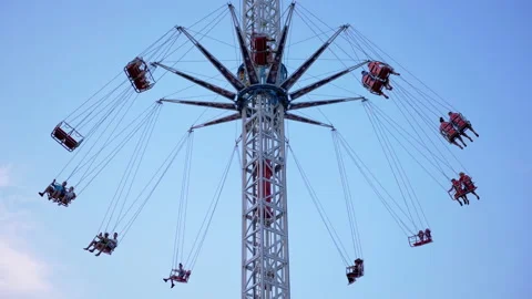 Rotating a Chain Carousel with a Lifting... | Stock Video | Pond5