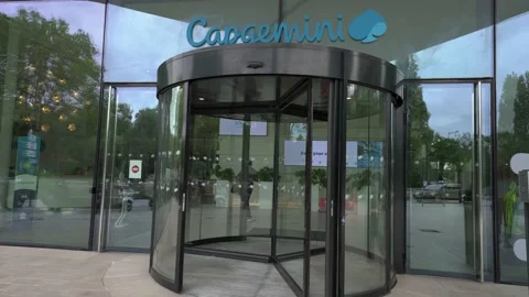 Rotating door of Capgemini's 147 buildin... | Stock Video | Pond5