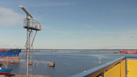 Rotating Radar Antenna Stock Videos – Royalty-Free HD & 4K Videos | Pond5