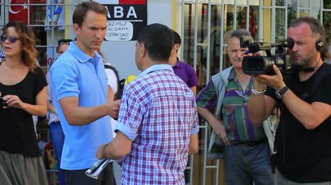 E Tv Reports Stock Videos – Royalty-Free HD & 4K Videos