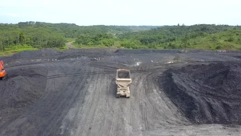 Run of mine (ROM) process at the tempora... | Stock Video | Pond5