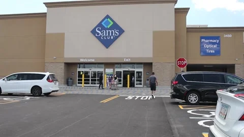 Sams Club retail store exterior Crowd of... | Stock Video | Pond5