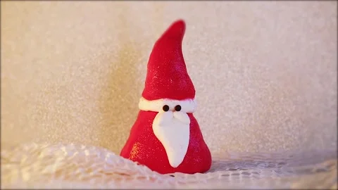 Animated Santa Hat Stock Videos – Royalty-Free HD & 4K Videos | Page 3
