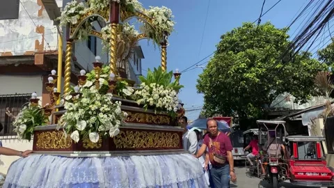Santo Entierro (Aglipay) annual ritual p... | Stock Video | Pond5