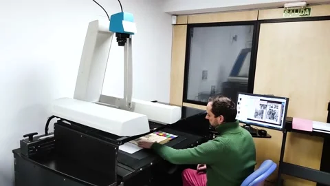 Digitizing Stock Videos – Royalty-Free HD & 4K Videos | Pond5