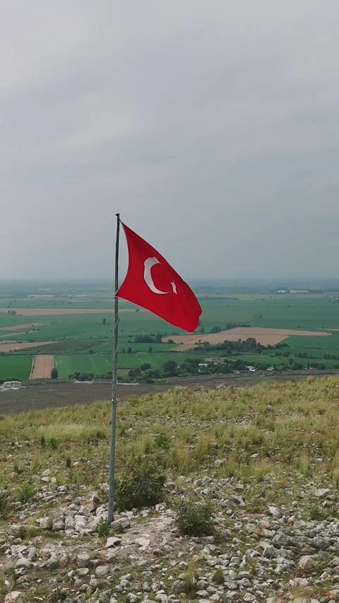 Waves Banner Stock Videos – Royalty-Free HD & 4K Videos