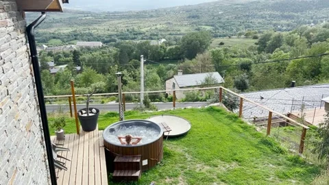 Louisiznz Girl Stock Videos – Royalty-Free HD & 4K Videos