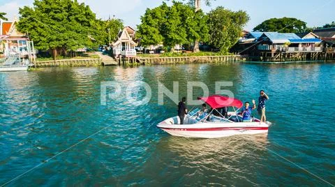 The scenery along both sides of the Chao Phraya River located in the ...