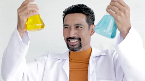 Test Com Stock Videos – Royalty-Free HD & 4K Videos