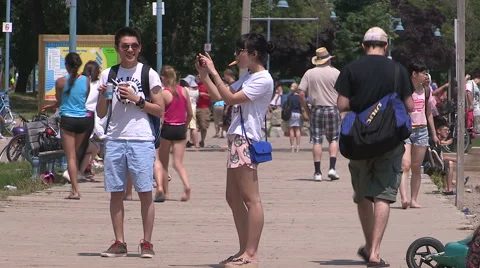 Scorching hot weather at Toronto beach w... | Stock Video | Pond5