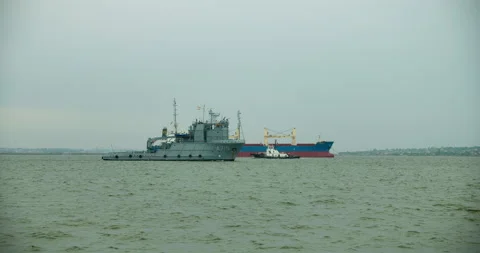 A search and rescue carabler moves along... | Stock Video | Pond5