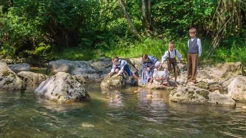 Play Something Danceable Stock Videos – Royalty-Free HD & 4K Videos