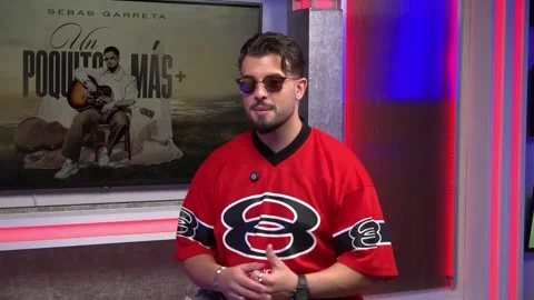 The Big Sing Stock Videos – Royalty-Free HD & 4K Videos