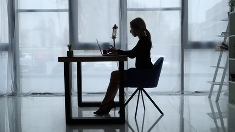 Secretary Thirty Stock Videos – Royalty-Free HD & 4K Videos | Pond5