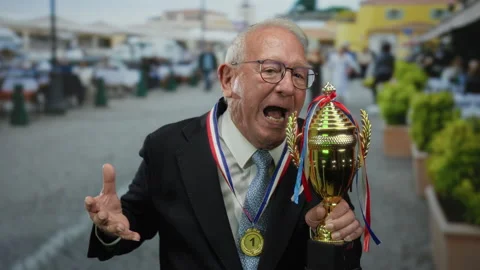 Gold Kisses Stock Videos – Royalty-Free HD & 4K Videos