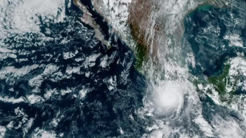 Severe major CAT 5 hurricane OTIS in Aca... | Stock Video | Pond5