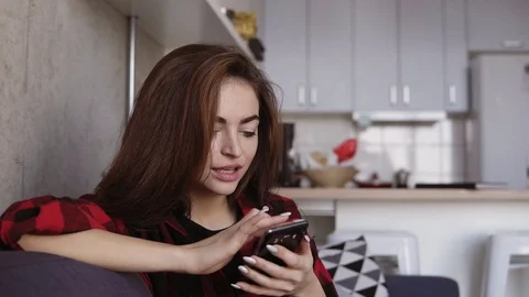 Sexy Scrolller Stock Videos – Royalty-Free HD & 4K Videos | Pond5