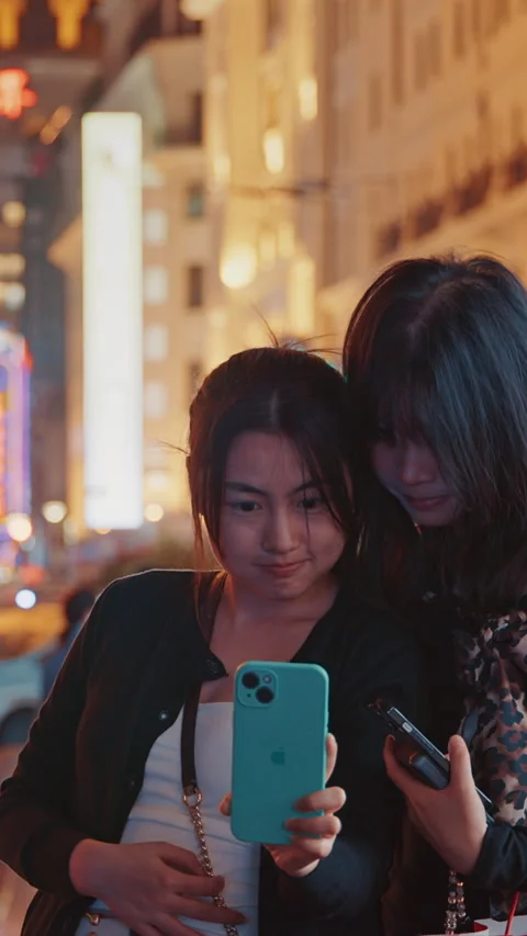 China It Girl Stock Videos – Royalty-Free HD & 4K Videos | Pond5