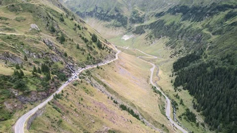 Sheer drop off next to pull offs showcas... | Stock Video | Pond5