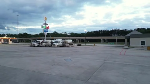 Truck Stop L Stock Videos – Royalty-Free HD & 4K Videos