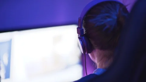 Pro Stock Footage ~ Royalty Free Stock Videos | Pond5