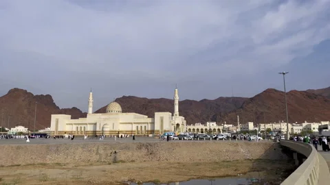 Shuhada Uhud Masjid Mosque in Medina cit... | Stock Video | Pond5