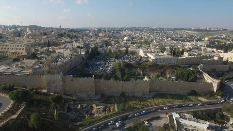 No Quarter L Stock Videos – Royalty-Free HD & 4K Videos