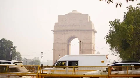 Side shot of India gate Delhi India | Stock Video | Pond5