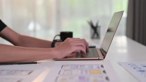 Responsive Web Designers Stock Videos – Royalty-Free HD & 4K Videos | Pond5