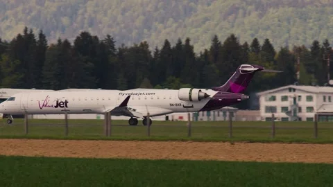 Touchdown Aircraft Stock Video Footage | Royalty Free Touchdown ...