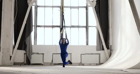 Single Leg Squat with Forward and Backwa... | Stock Video | Pond5