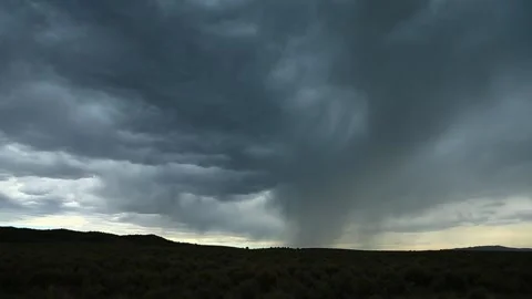 Single Lightning Strike Stock Videos – Royalty-Free HD & 4K Videos