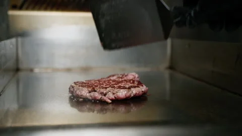 Burger Flipping Stock Videos – Royalty-Free HD & 4K Videos