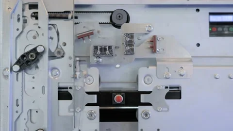 Slow motion: elevator door opening and c... | Stock Video | Pond5